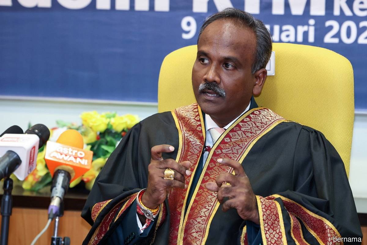 All sectors should adopt digitalisation to grow and stay competitive ...