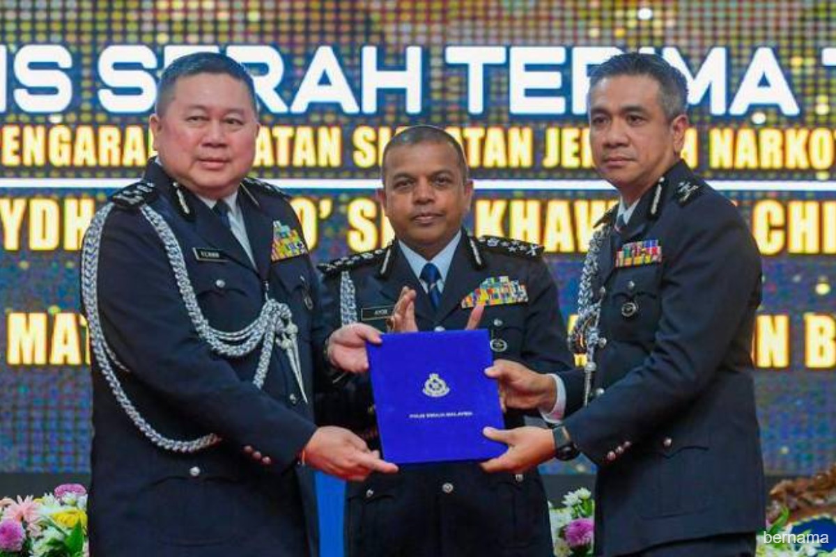 Mat Zani @ Mohd Salahuddin now acting director of Bukit Aman's ...