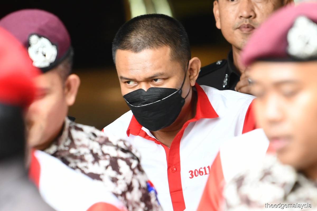 Azilah gets 40 years and 12 strokes of the rotan for Altantuya's murder