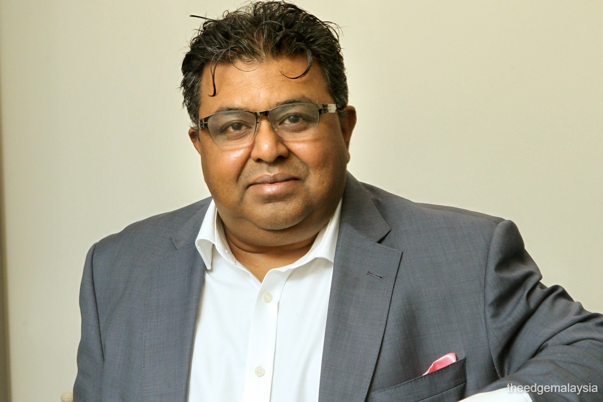 Lawyer Ahmad Redza Appointed KTMB Chairman | I3investor