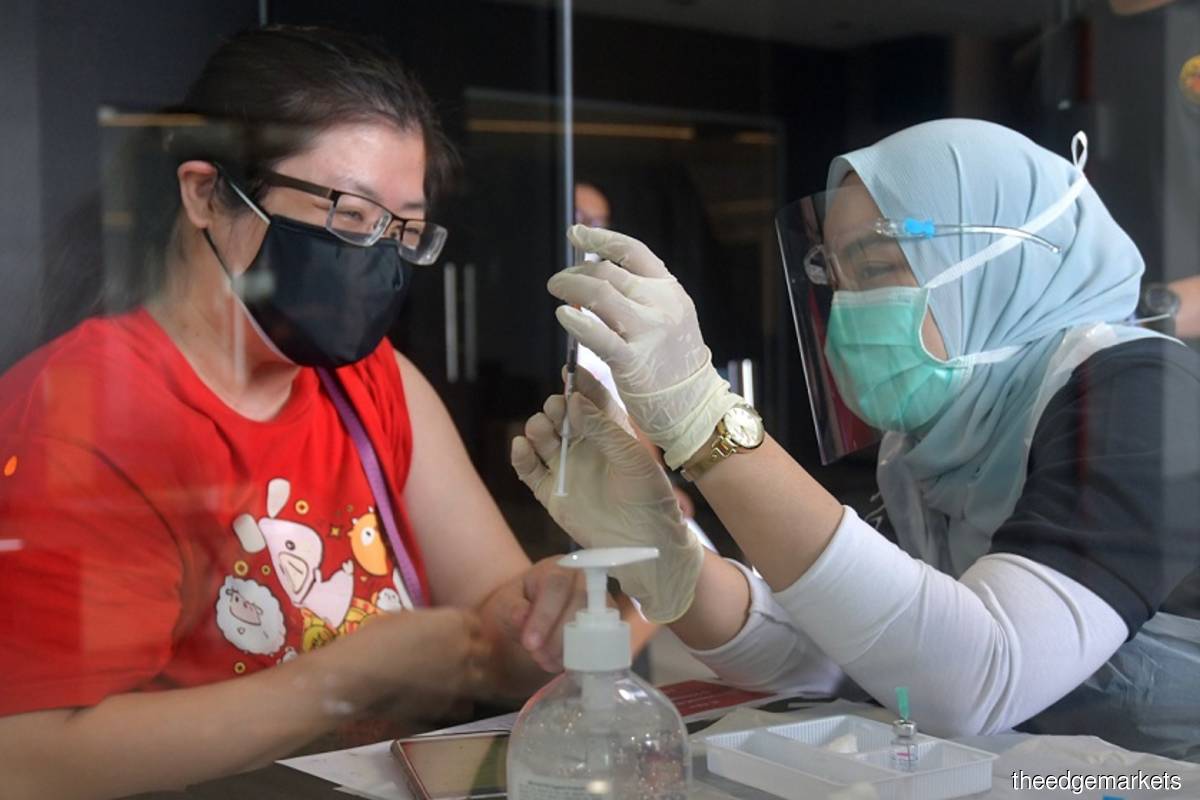 Vaccination against Covid-19 for adults in Klang Valley to be done by ...