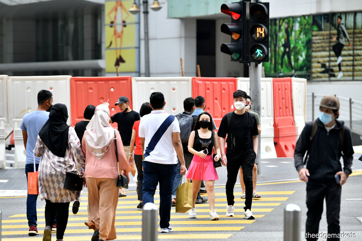 Covid-19: Malaysia only in transition to endemic phase, adhere to SOPs ...