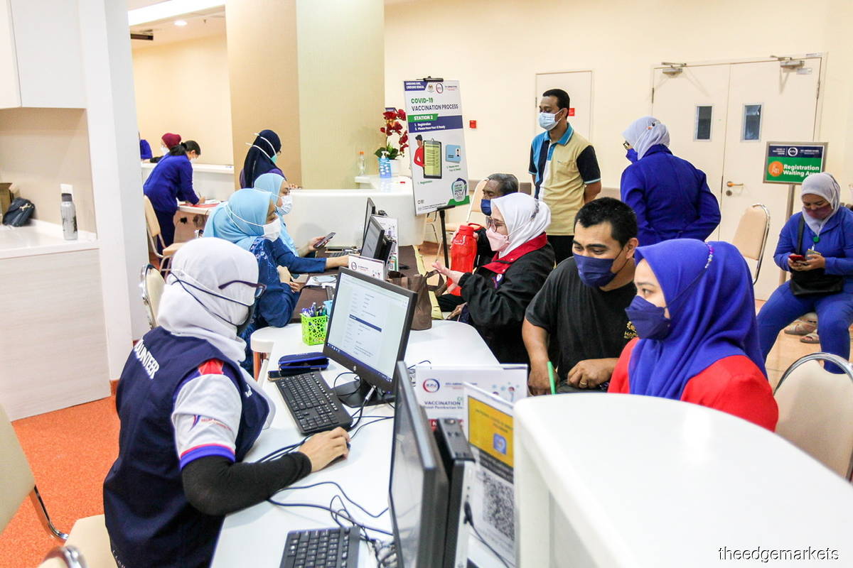 AG's Report 2021: Recruit more nurses to cope with increased workload ...