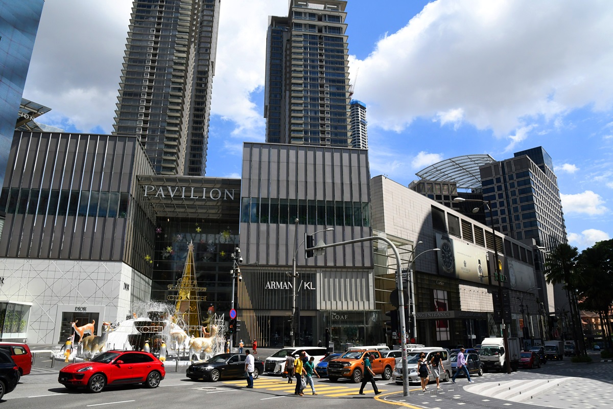 Pavilion, KLCC still reign supreme in luxury shopping as TRX Mall fails ...