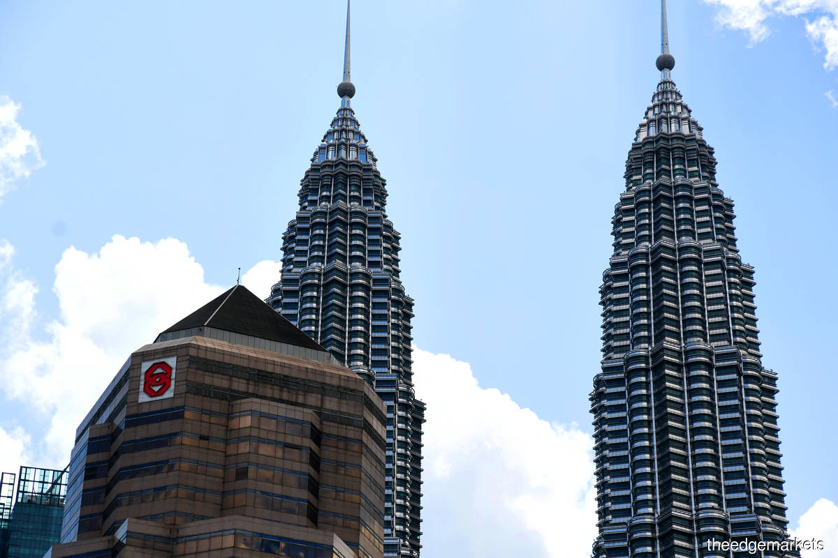 Banks' risk-reward profile tilted to upside, says HLIB