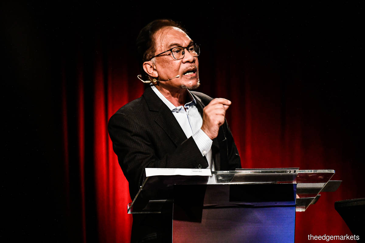 Anwar’s new challenge is finding a champion for Malaysia’s economy ...