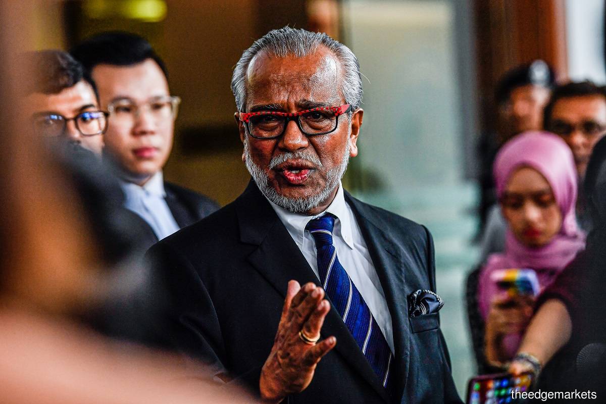 Forfeiture: Lawyer Shafee clarifies two Richard Mille watches given to ...