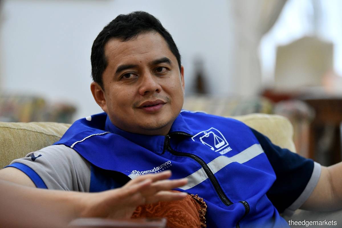 In Pahang, Nizar is set to win state seat to carry on the Razak family ...