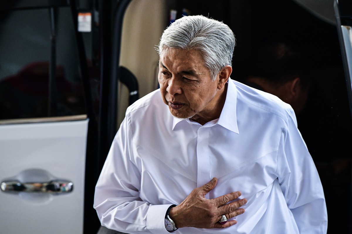 Zahid's VLN case: AG yet to decide on letter of representation | KLSE ...