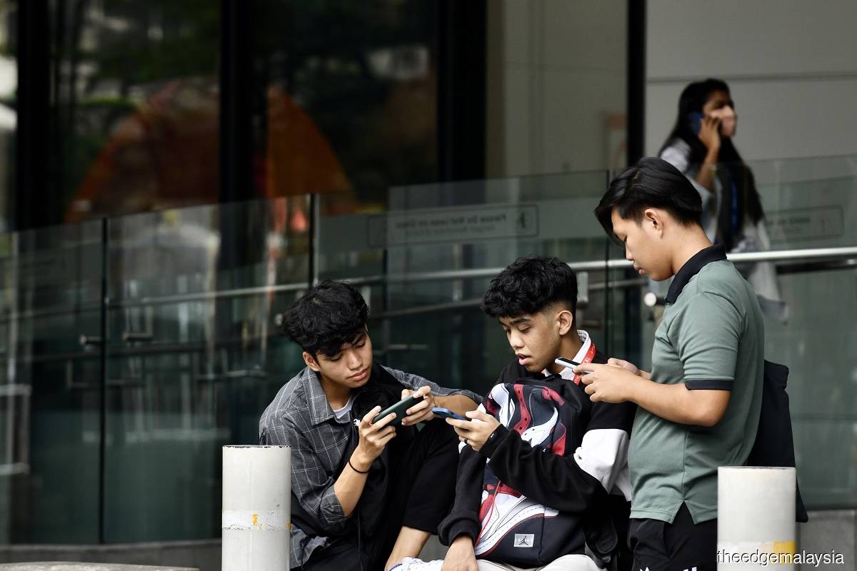 Digital banks in Malaysia urged to re-examine strategies to better ...