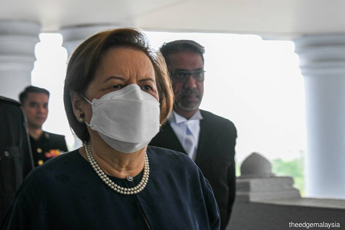 Zeti says husband alerted Singaporean authorities about 1MDB-linked ...