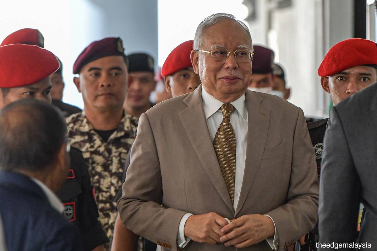 Najib allowed to include ex-SRC directors in RM42 mil SRC suit