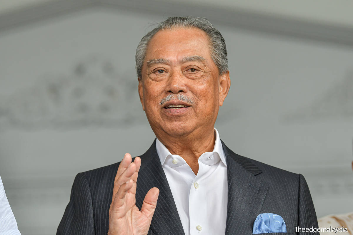 Muhyiddin enlists King's Counsel in fight against corruption charges