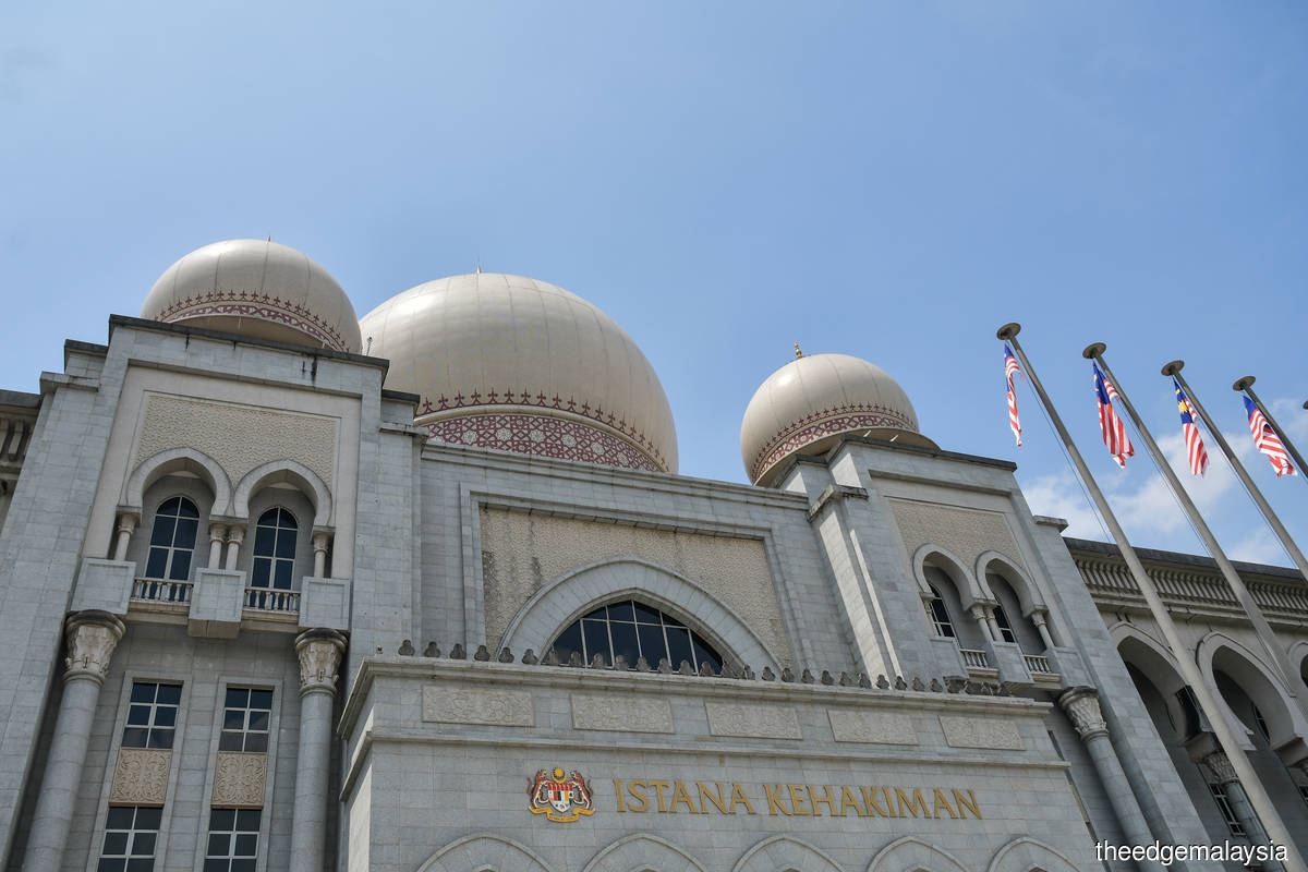 Semantan Estate liquidator also appealing stay granted to FT Land Registrar