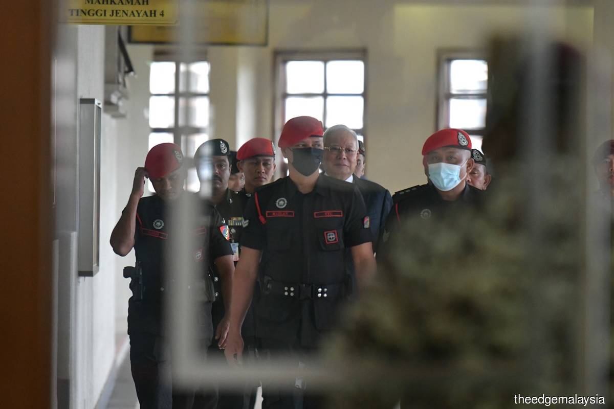 Najib hindered MACC's investigations into 1MDB, claims IO