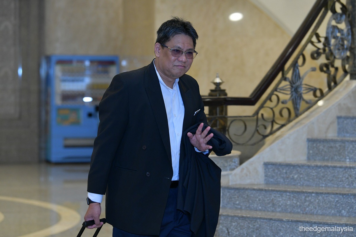 Najib claims 1MDB govt task force disbanded due to unlawfulness