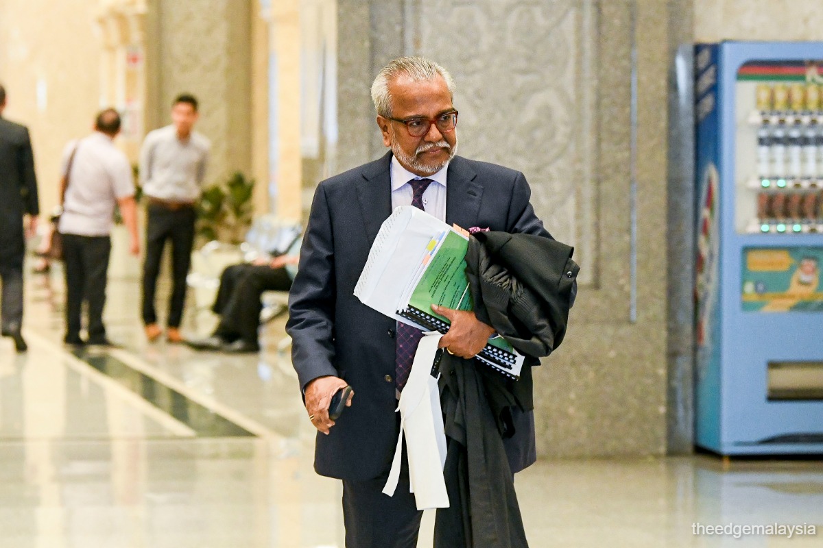 Najib says not in his nature to intimidate people