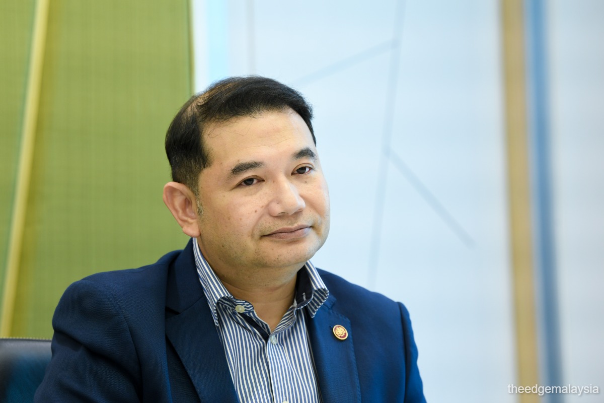 Rafizi to step down as economy minister on June 17, on leave until then