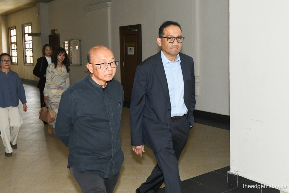 Shahril’s Lawyers Seek Leave to Admit New Documents in Sapura Holdings ...