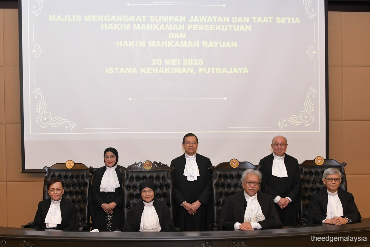 Lee Swee Seng takes oath as Federal Court judge; Hayatul Akmal, Lim ...