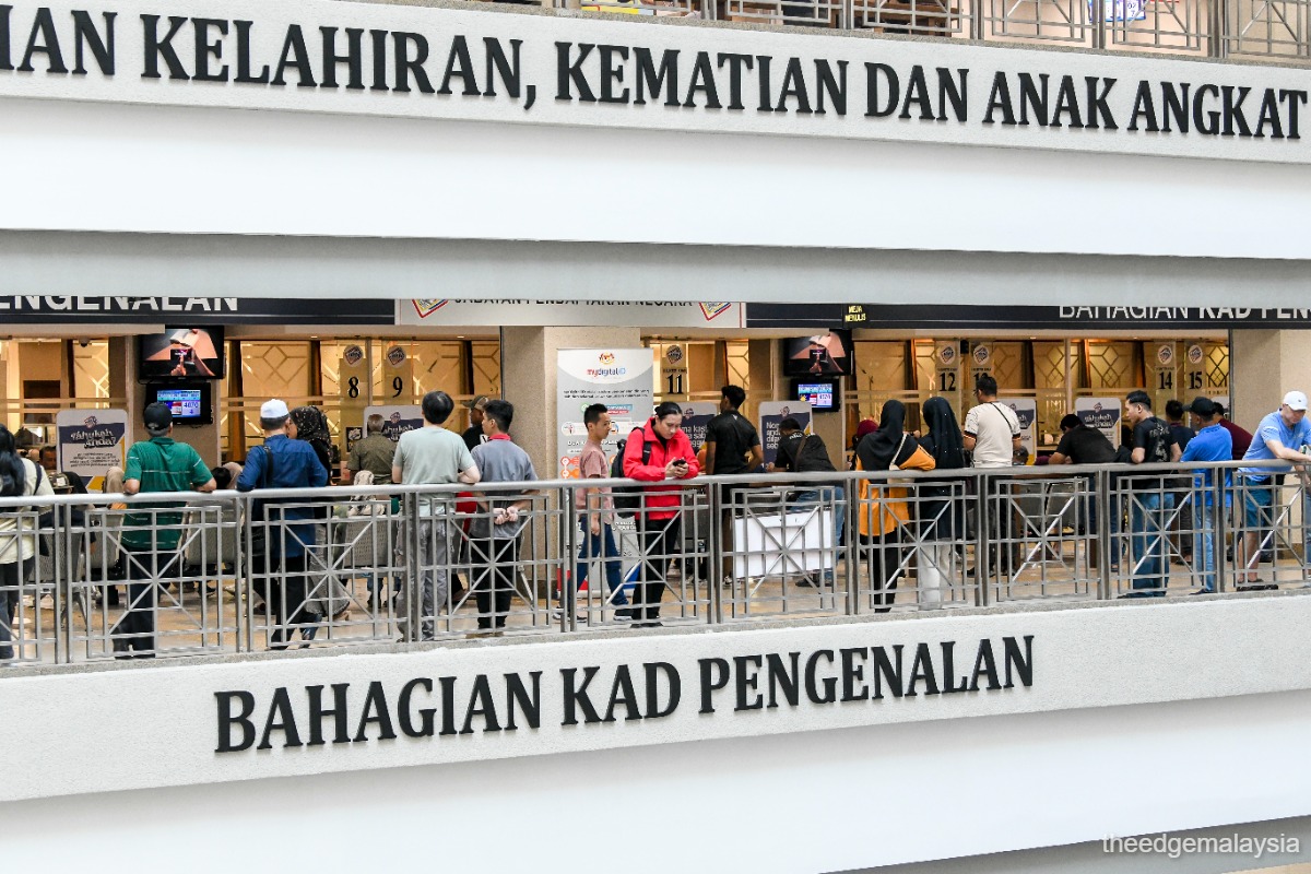 Budi95: JPN ready to extend counter operating hours for MyKad chip ...