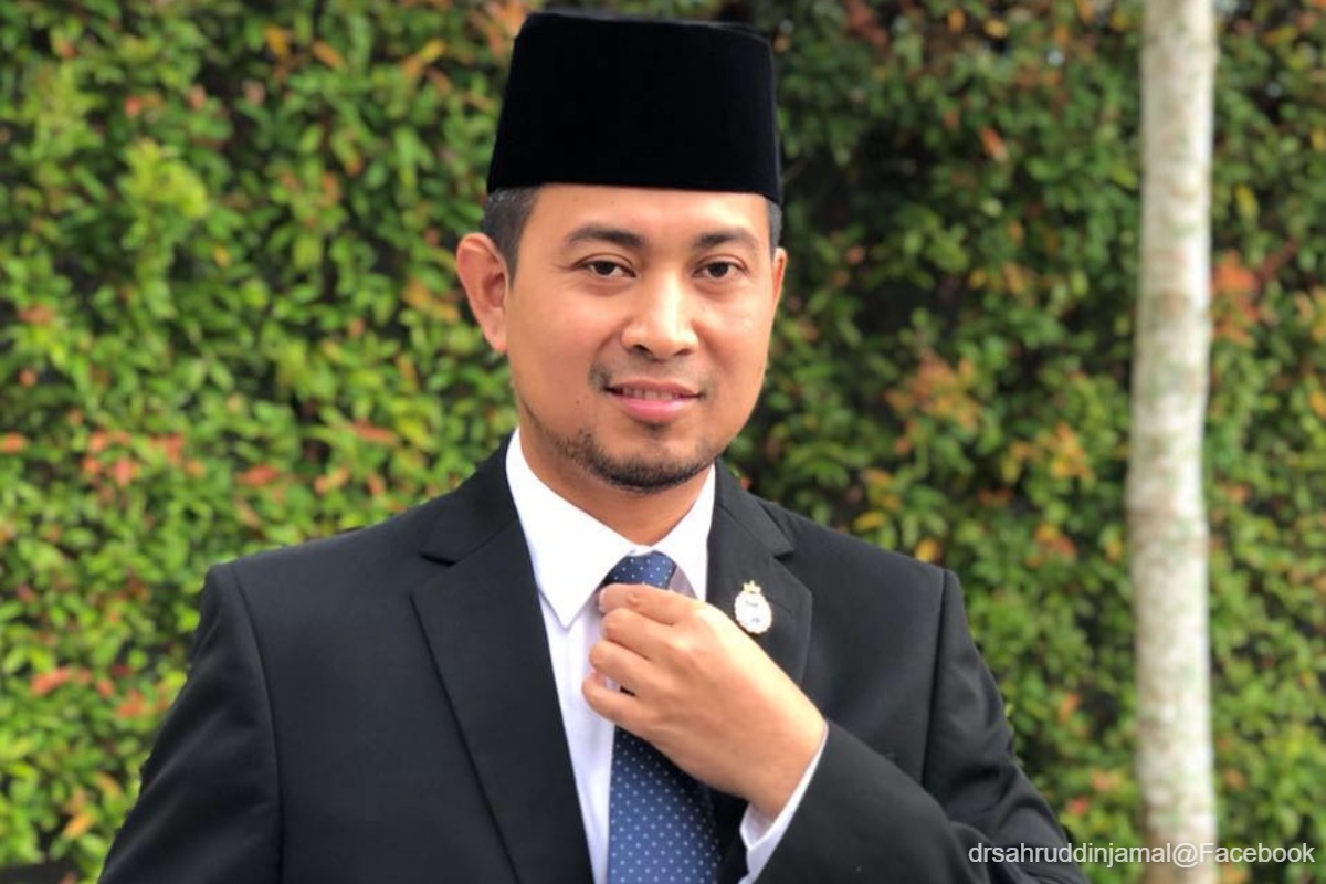 Datuk Dr Sahruddin Jamal announces resignation as Johor PN chairman ...