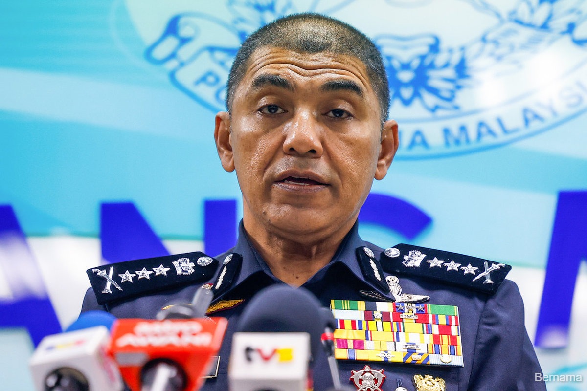 Police working to identify mastermind behind alleged haj package scam ...