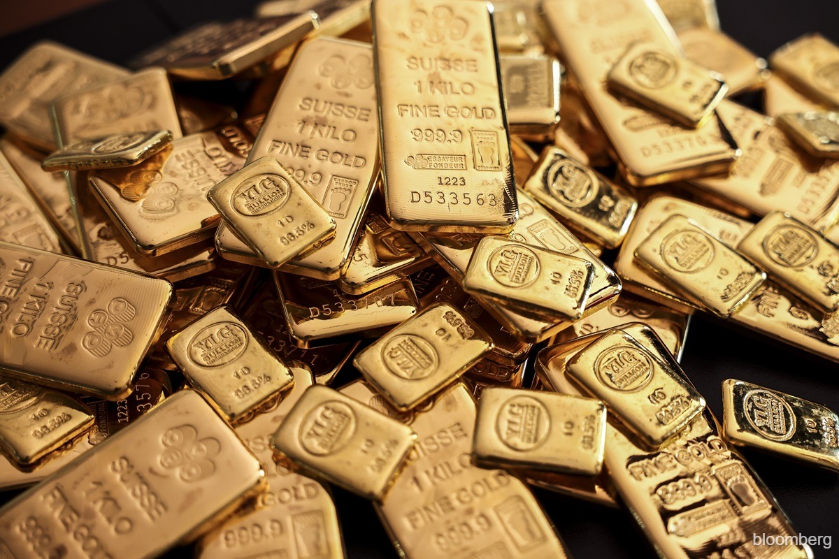Gold counters surge as safe haven demand rises amid concerns over US ...