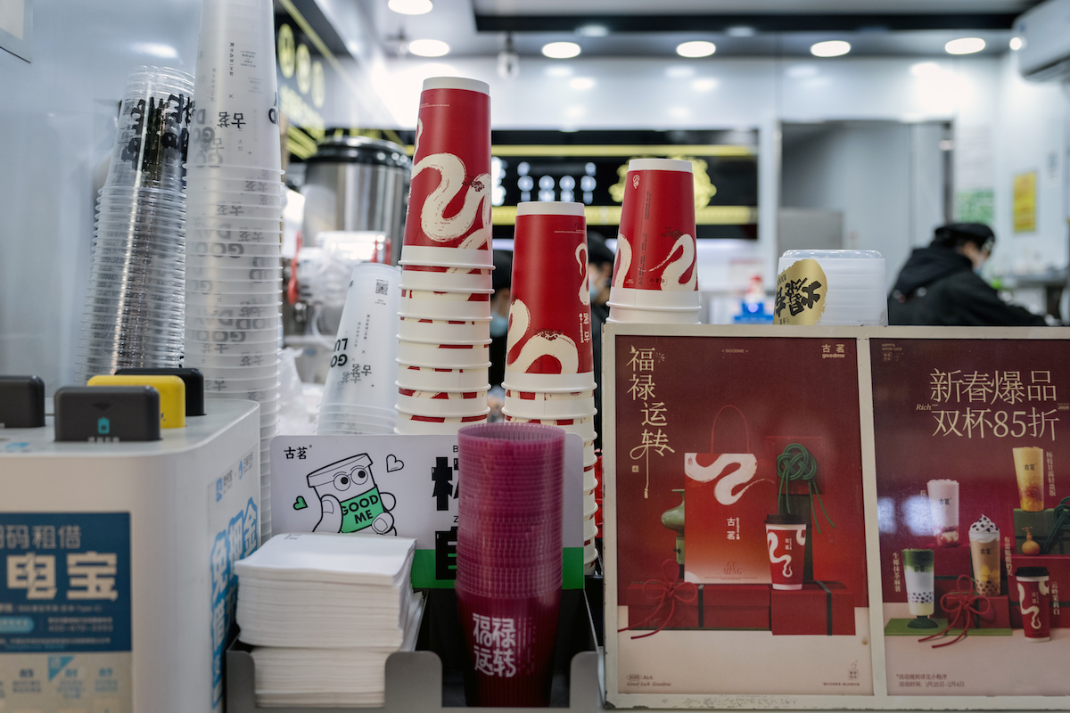 Empty tables, low margins show cost of China’s food delivery war