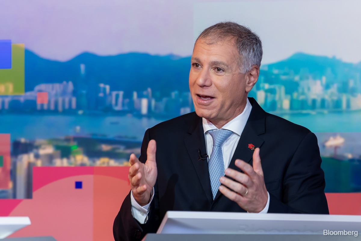 HSBC’s job-slashing CEO pivots to US$14 bil Hong Kong bet