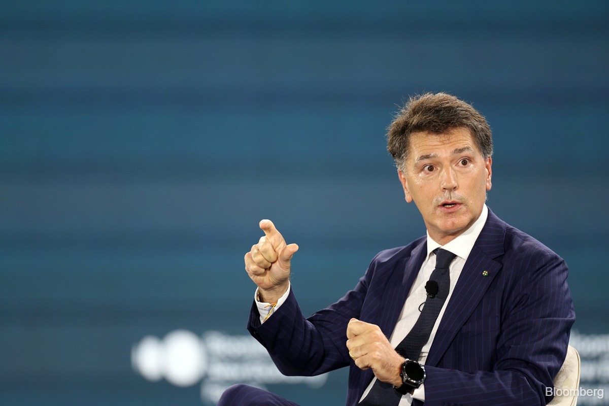 Algebris CEO warns of ‘significant’ correction for big AI stocks