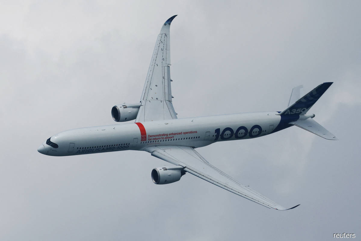 Airbus gets 50 firm orders for A350F freighters from nine customers ...