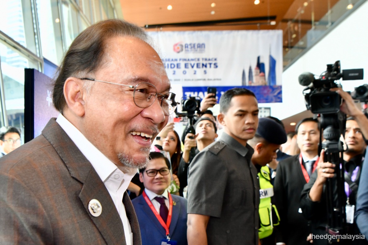 Malaysia pushing for border and intra-Asean trade development — PM