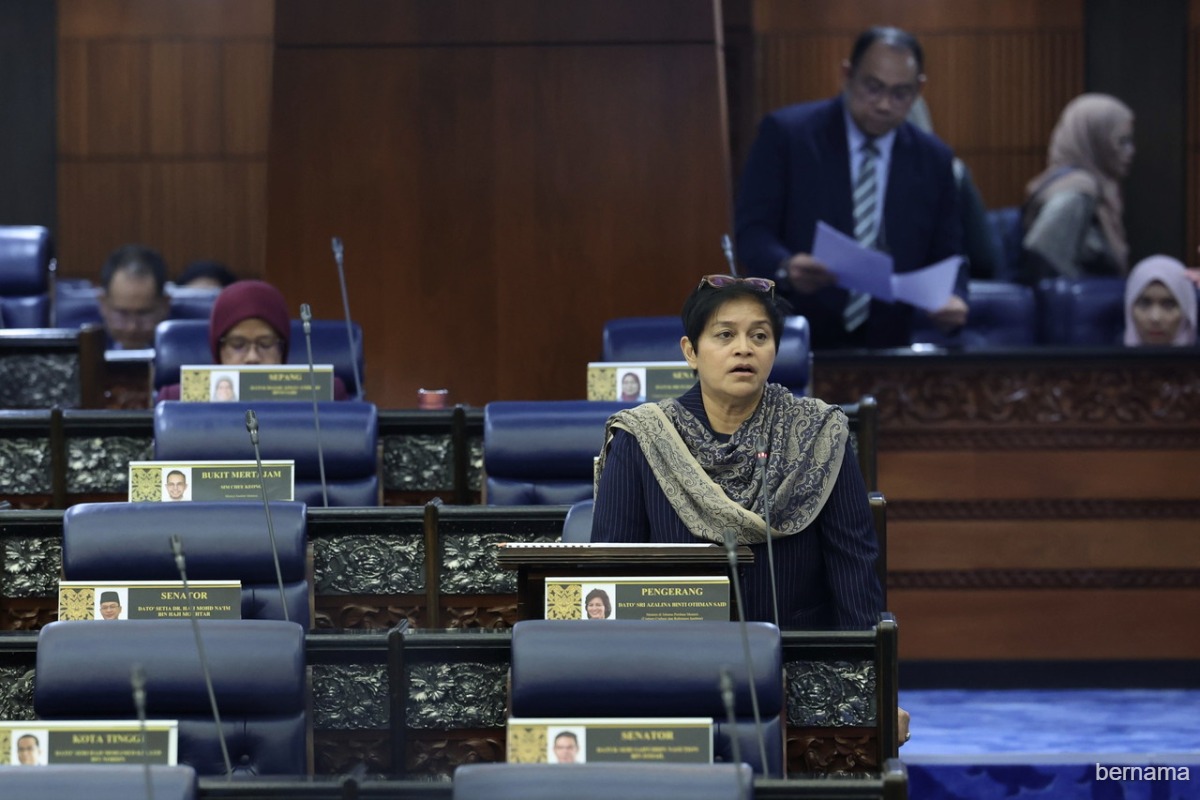 Azalina: Petronas, Petros yet to finalise gas distribution terms nearly three months post joint ...