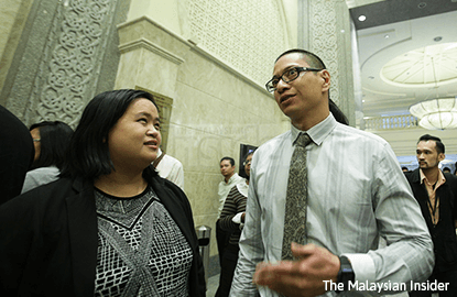 Court rules Sedition Act legal, Azmi to stand trial