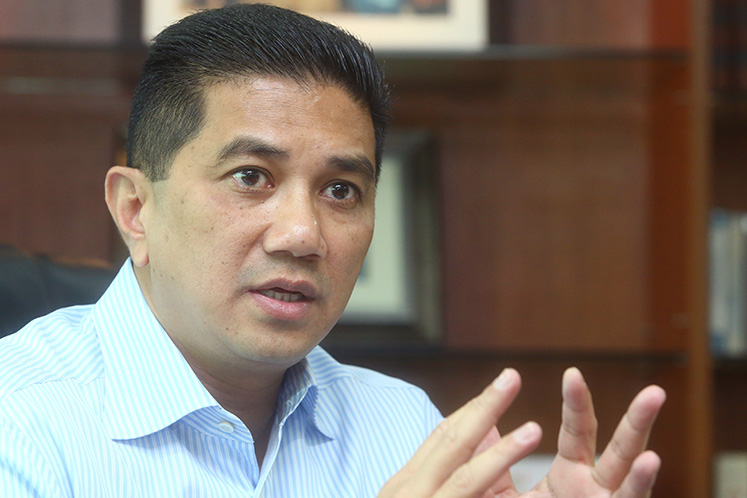 Azmin in the lead in Selangor