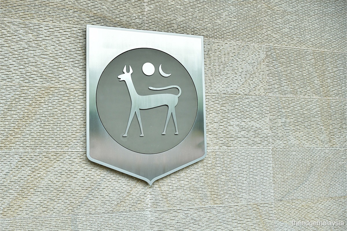 BNM may move to shield economy from external headwinds, economists lean ...