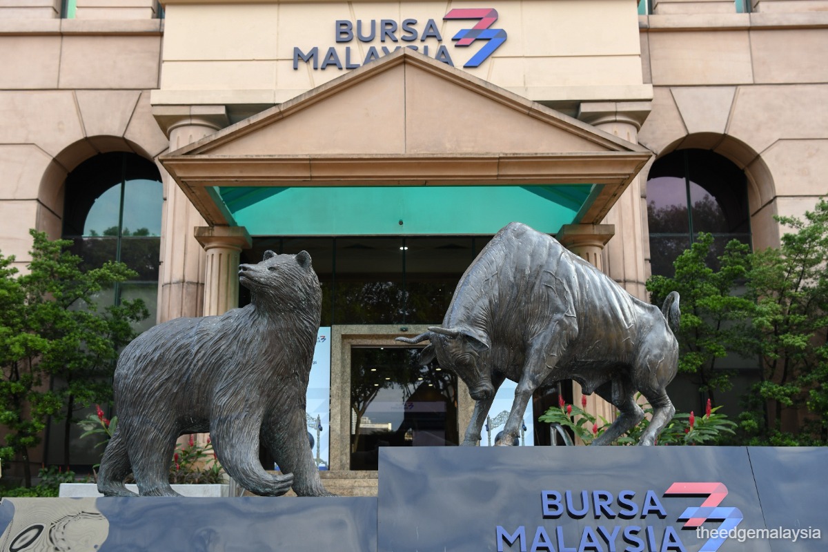 These big-cap stocks on Bursa pay more than 5% dividend yield