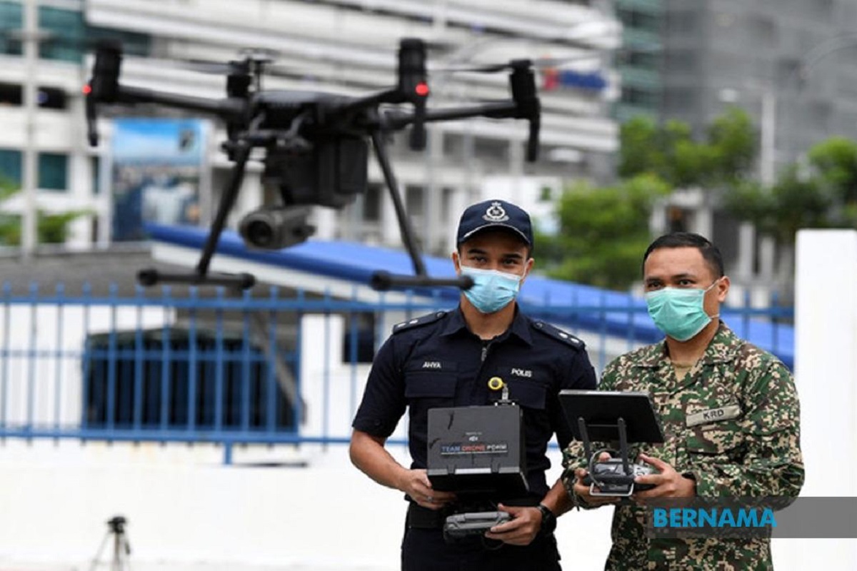 PDRM using drones to monitor SOPs at Klang Valley bazaars | KLSE Screener