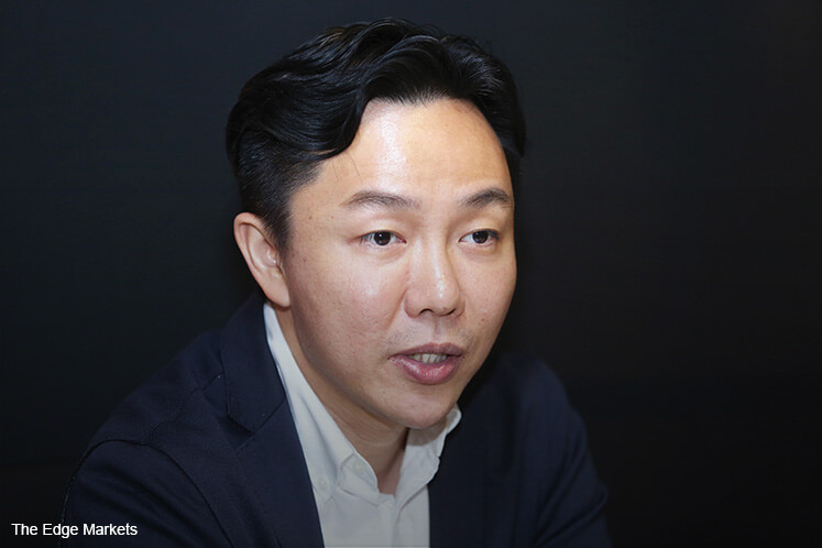 Chia Chou's Instagram, Twitter & Facebook on IDCrawl