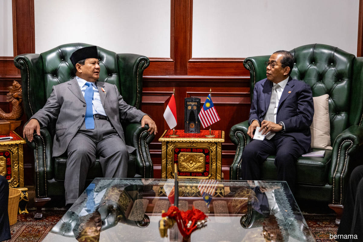 Defence ministers of Malaysia, Indonesia discuss security, regional ...