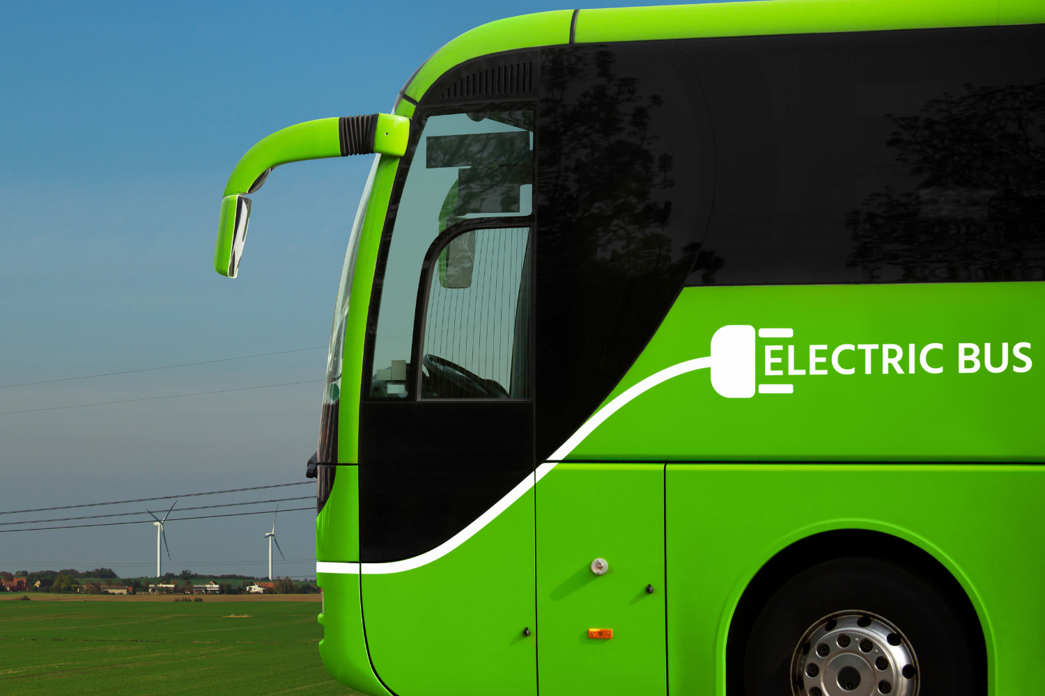 Two senior Senate Democrats propose US$73b to shift US to EV transit buses