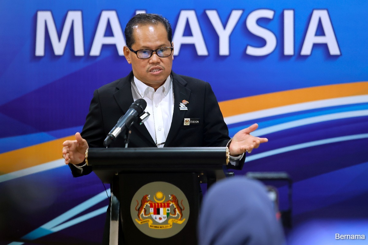 MOE investigating alleged sale of SPM question papers — Education DG
