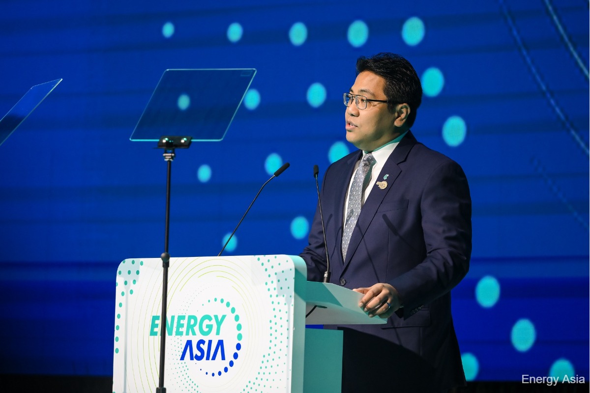 Petronas confirms plan to develop third regas terminal