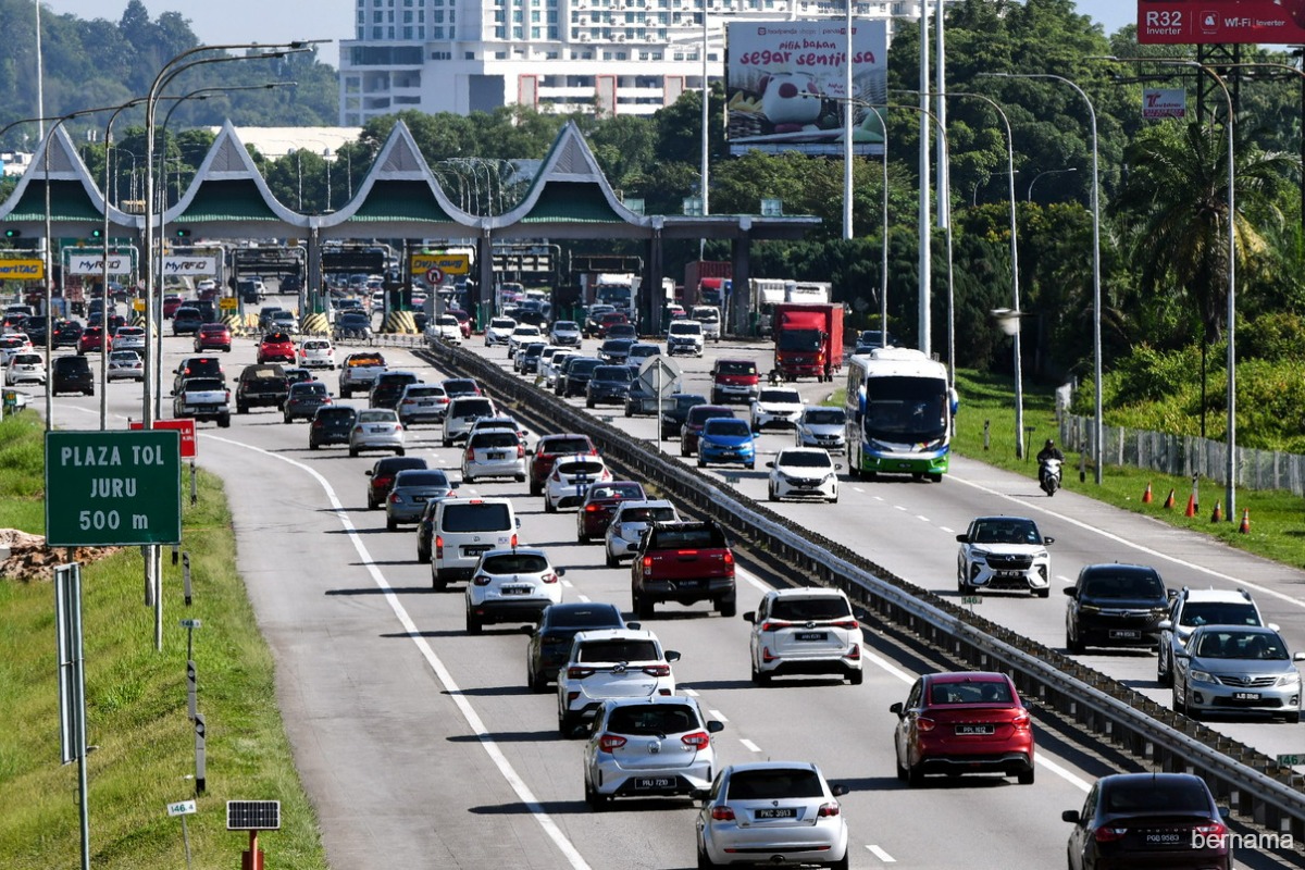 Malaysian Highway Authority: 20km traffic jam on KL-Karak Highway as ...