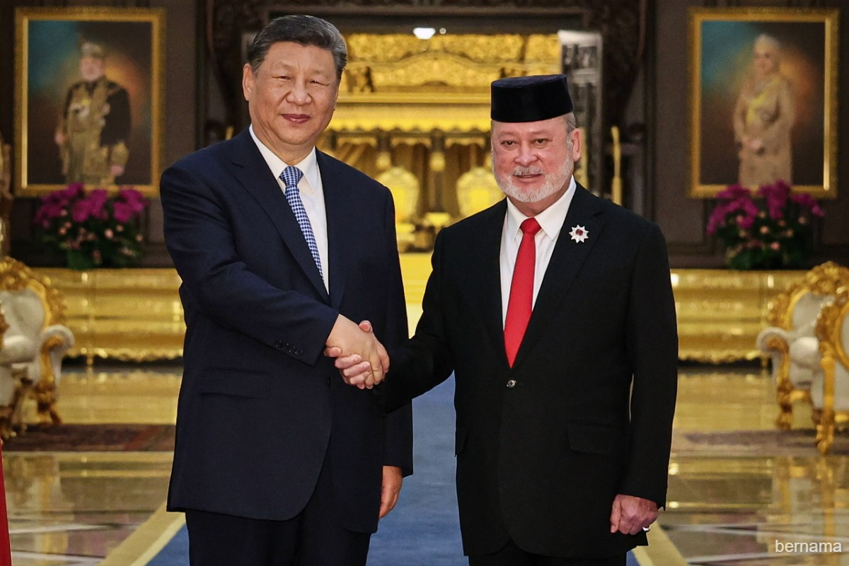 Chinese President Xi accorded state welcome at Istana Negara | KLSE ...