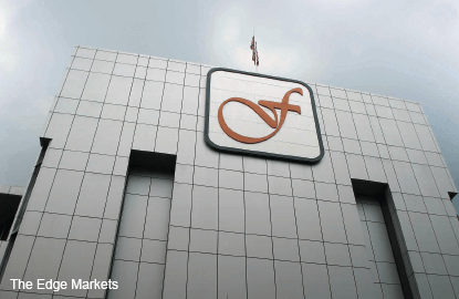 IOI wins on efficiency; FGV on size