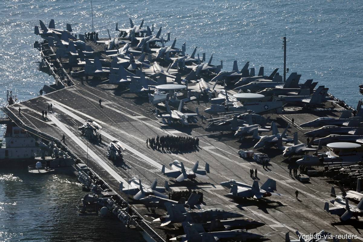 Us Aircraft Carrier Carl Vinson Arrives At South Korea Port Klse Screener