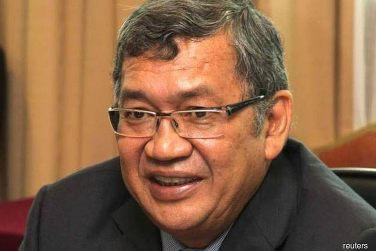 Ex-AG defends Mavcom, says RM1 service charge is sound investment for ...