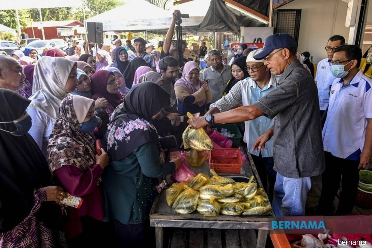 Keluarga Malaysia Cheap Sales programme records over RM25.8 mil in ...